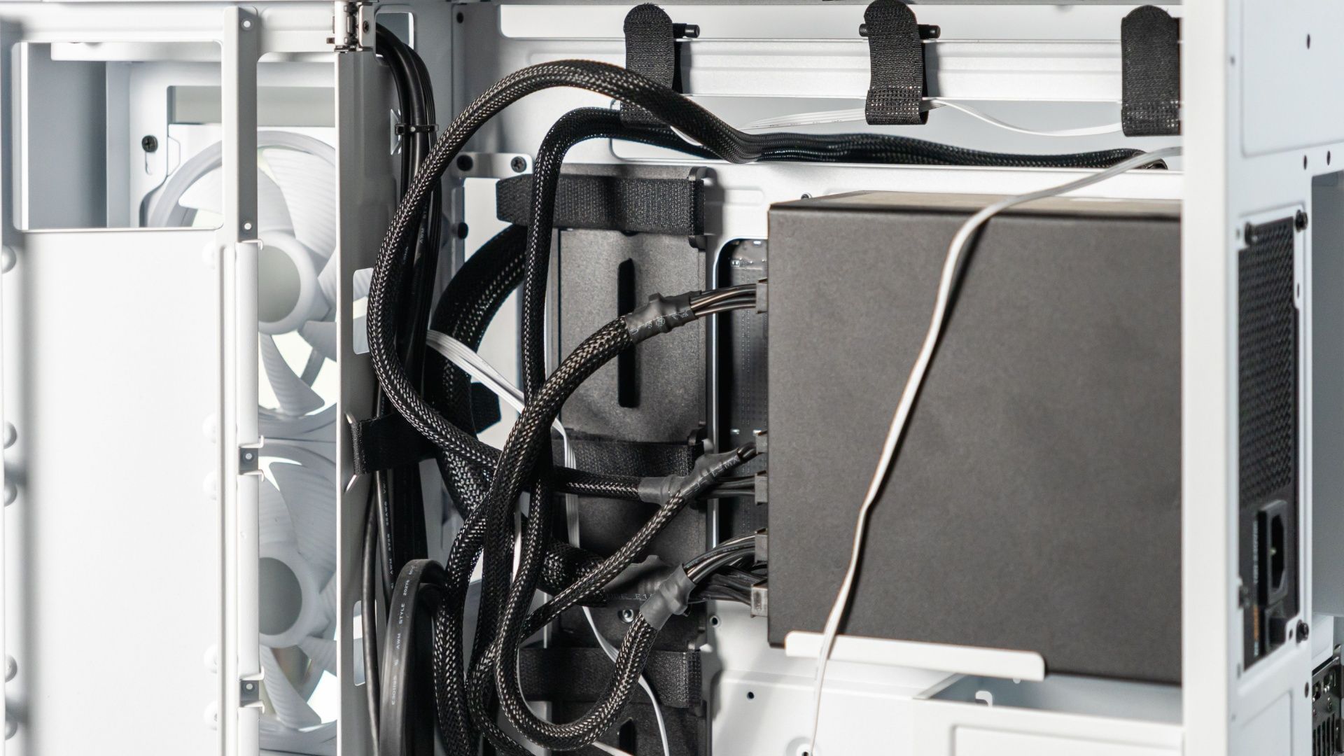 How Much Does Cable Management Really Matter?