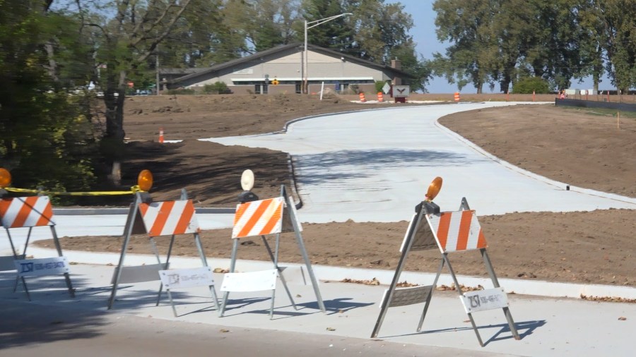 Dunlap schools complete new entrance ahead of schedule