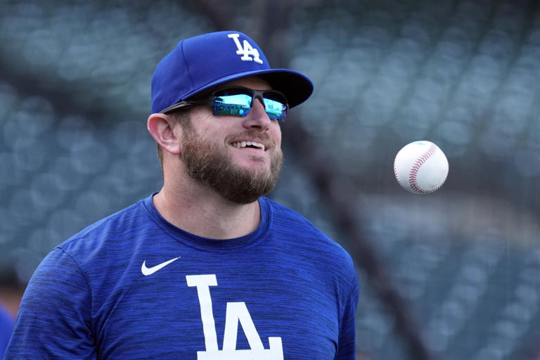 Dodgers' Max Muncy Makes Announcement After 4 Missed Games