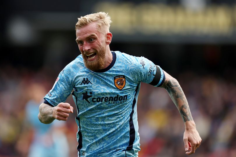 Sergej Jakirovic offers Oli McBurnie praise but makes stark defensive ...