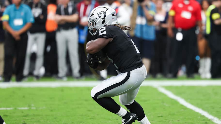 Ashton Jeanty's Return to 'Michael Myers' Stance Fuels Career-Best Game ...