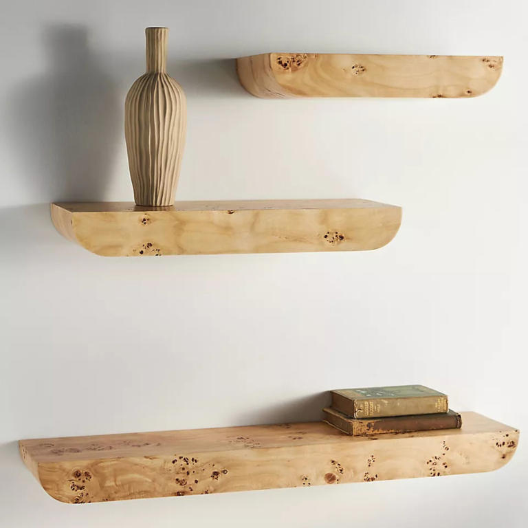 Michelle Pfeiffer’s Simple Yet Stylish Kitchen Storage Ideas Make Every ...