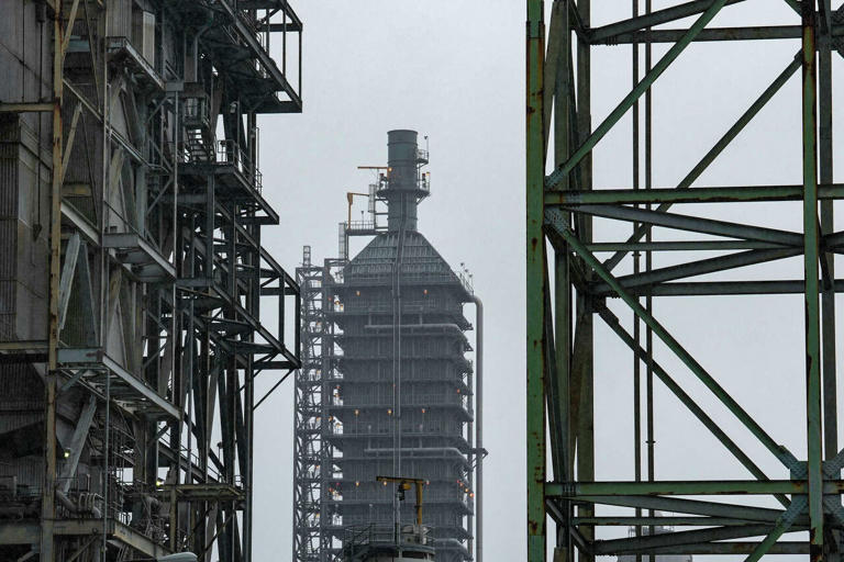 Why Vistra is building $950M in new gas-fired power plants in the ...