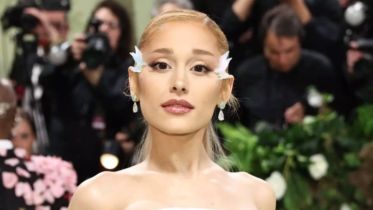 'Save your tears': White House's response to Ariana Grande’s anti-Trump ...