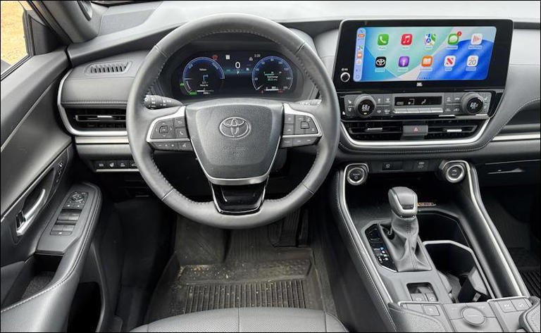 The 2025 Toyota Grand Highlander Hybrid is bigger on the inside