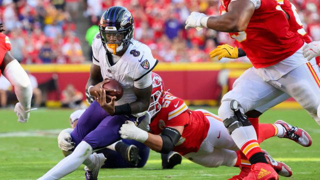 Eagles WR A.J. Brown’s cryptic post on social media sparks concern ...