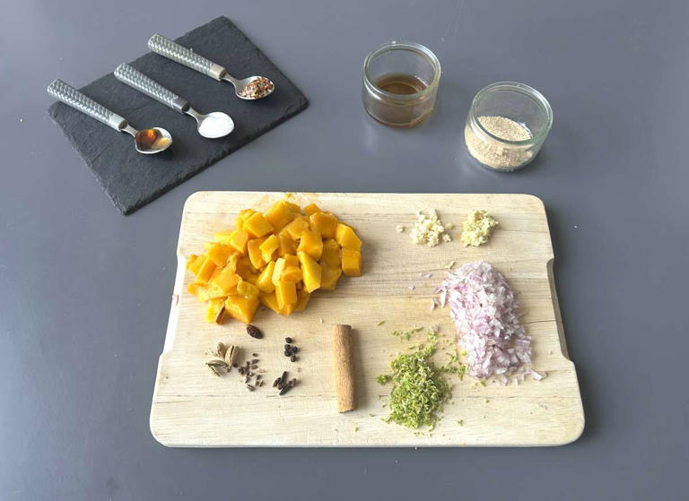 Homemade mango chutney: the sweet and sour Indian condiment that goes ...