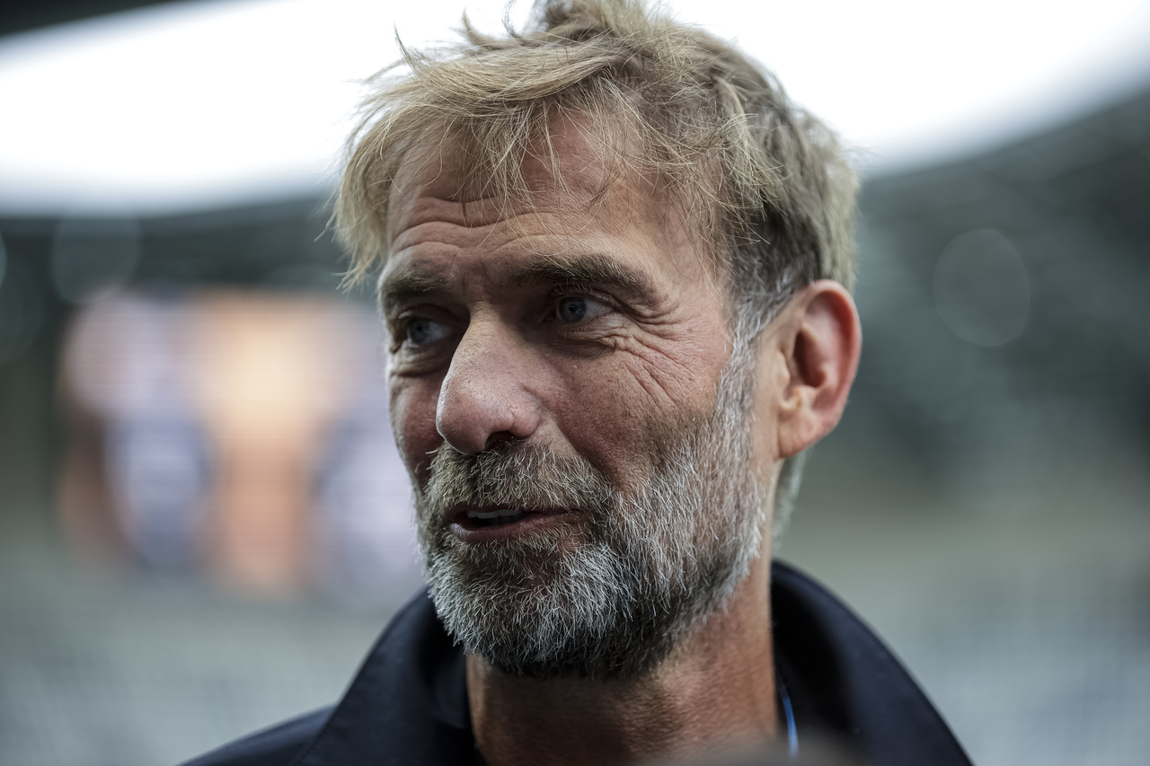 Klopp critica a FIFA: 'Precisamos cuidar das poucas pessoas sem as ...