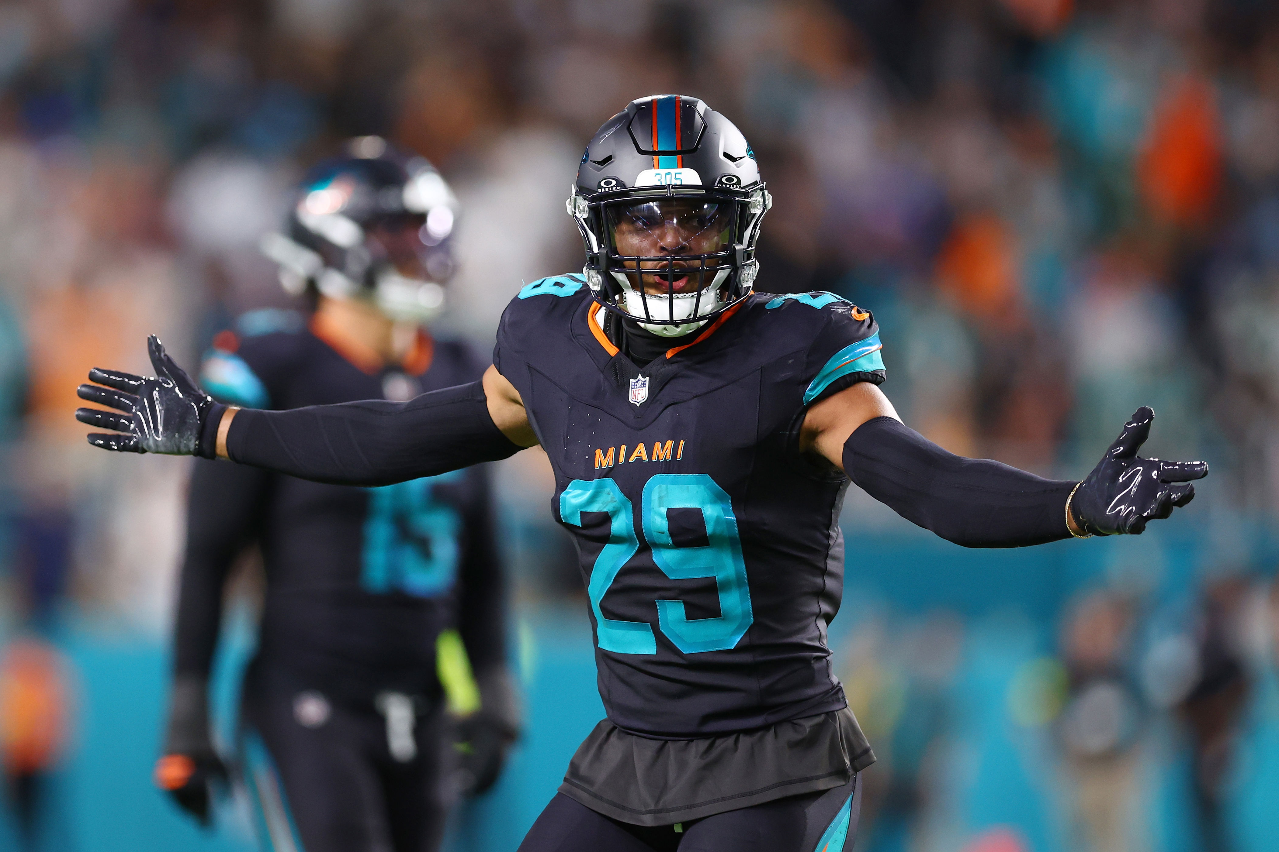 Dolphins secure their first win of the season – The Splash Zone 9/30/25
