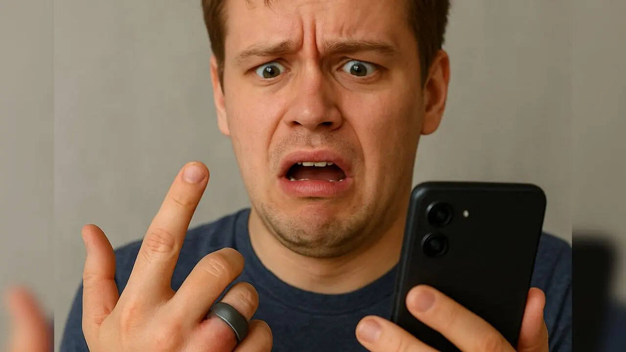 Youtuber's Scary Experience: Samsung Galaxy Ring Battery Swelled And ...