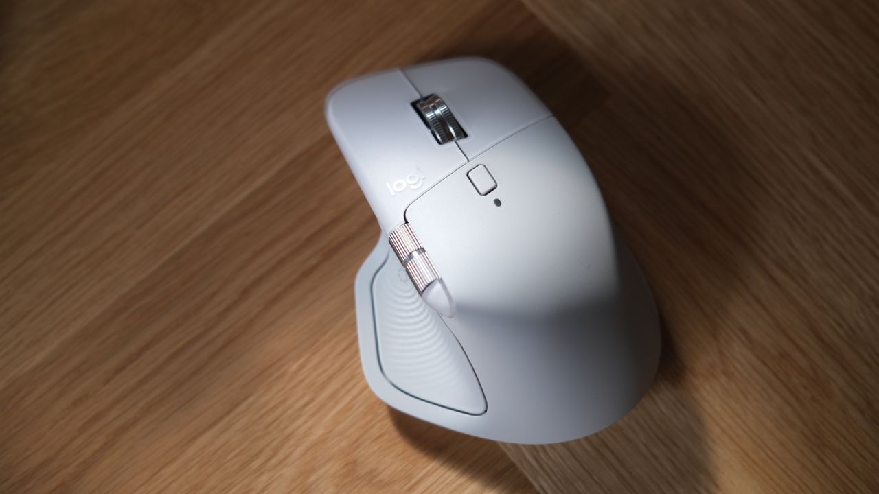 I've been using the new best mouse in the world –the Logitech MX Master 4