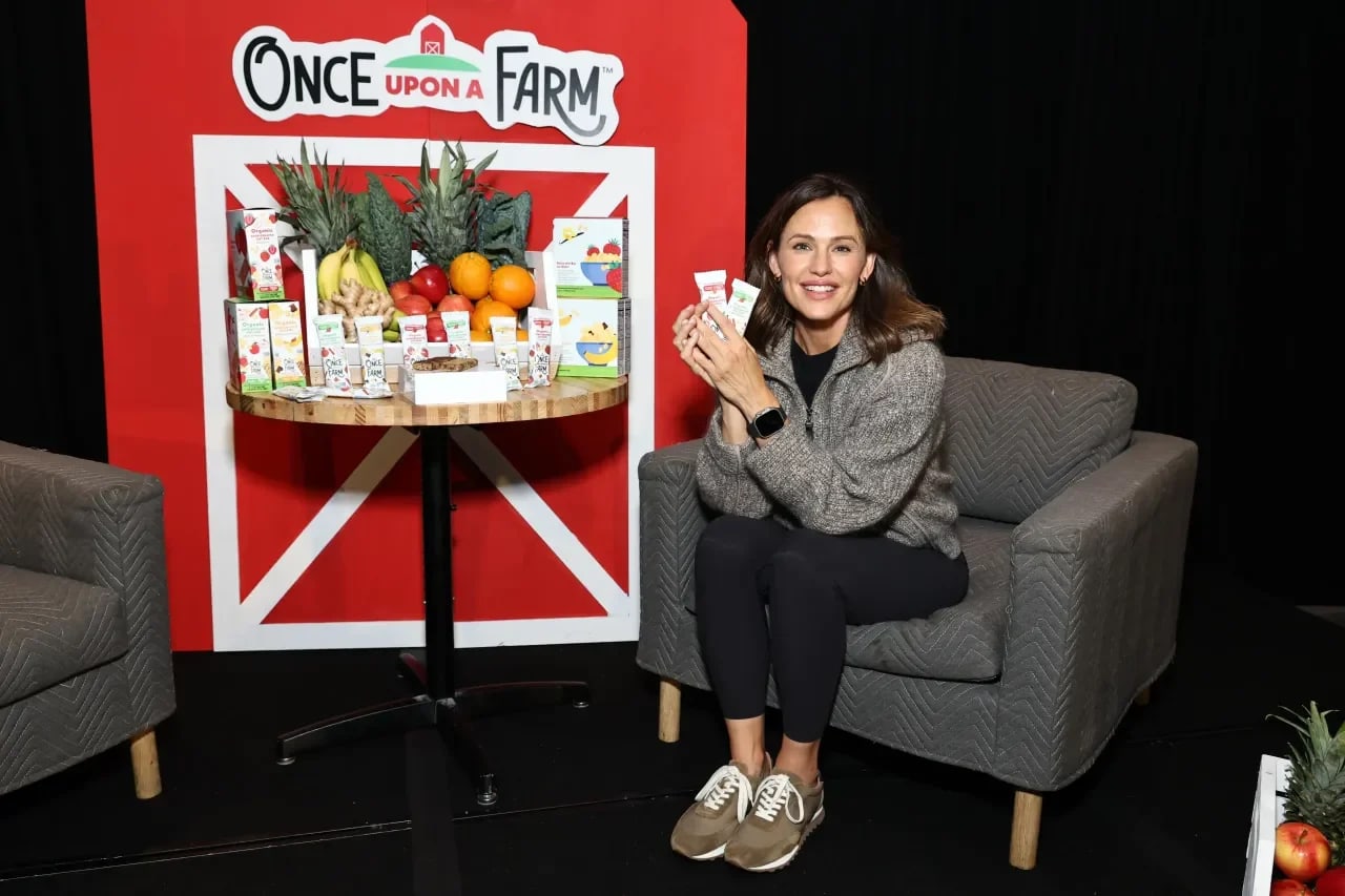 IPO Alert: Jennifer Garner’s Once Upon A Farm Kids Food Brand Files For ...