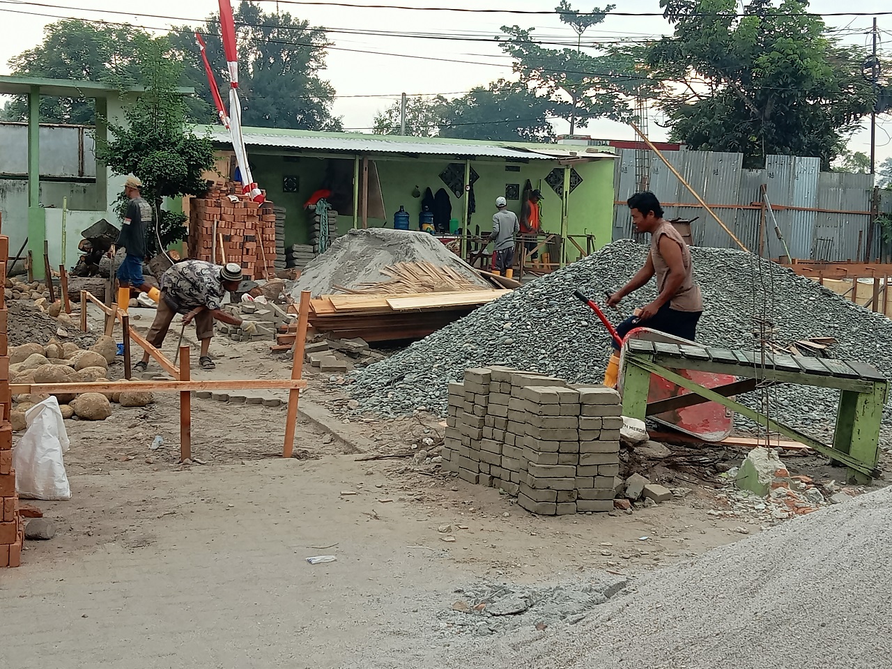 Revitalisasi Gedung SMK Musda Perbaungan Diduga Tanpa Izin, Kasek ...
