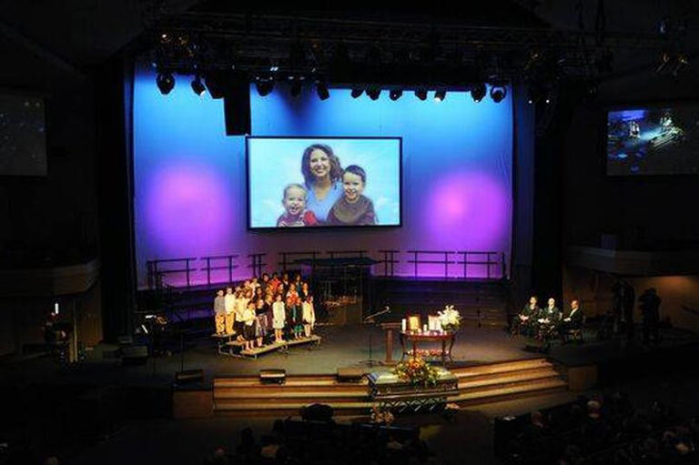 Killer Washington dad locks social worker out and blows up himself and ...