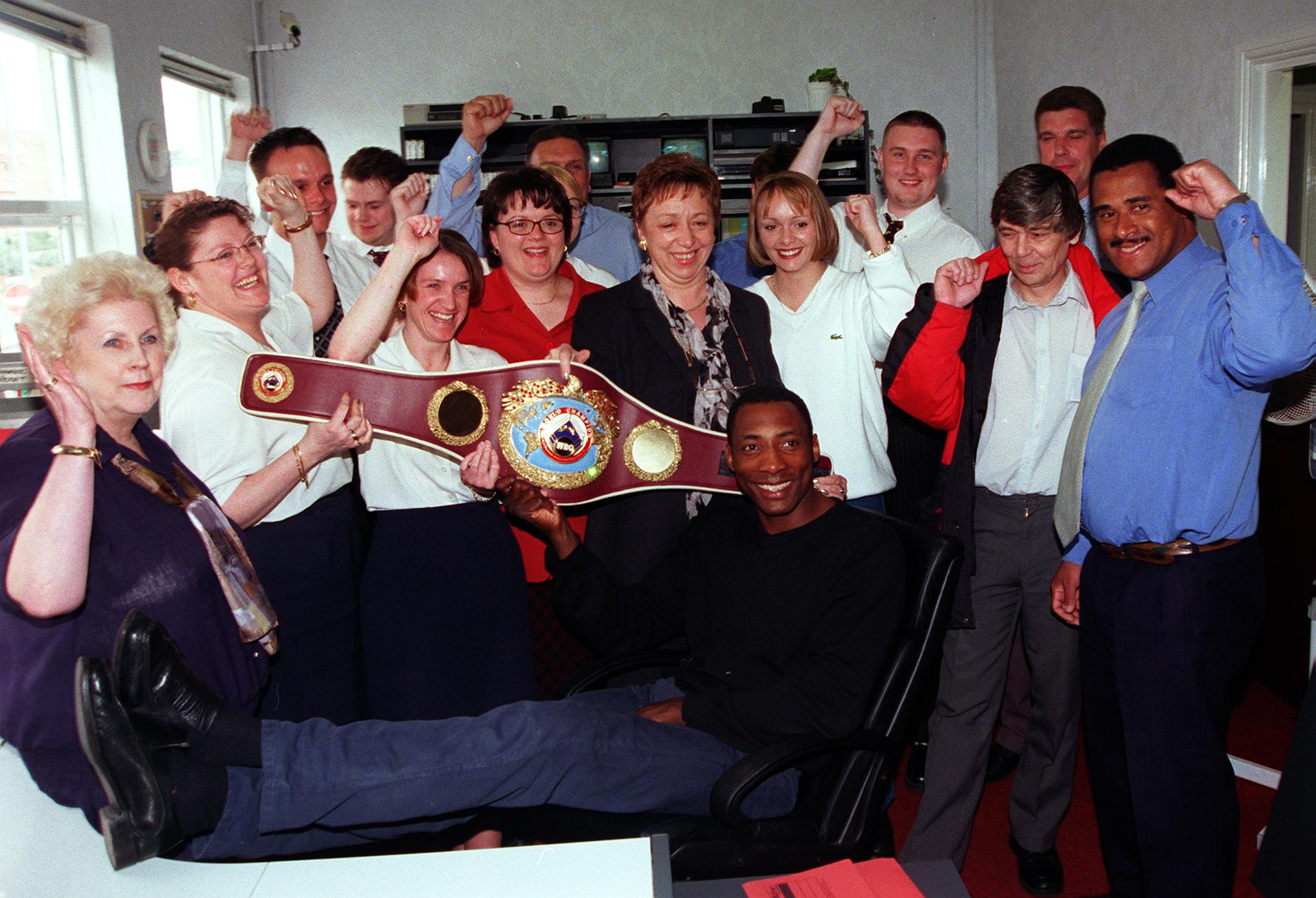 Sheffield retro: 31 nostalgic 90s photos show characters across the ...