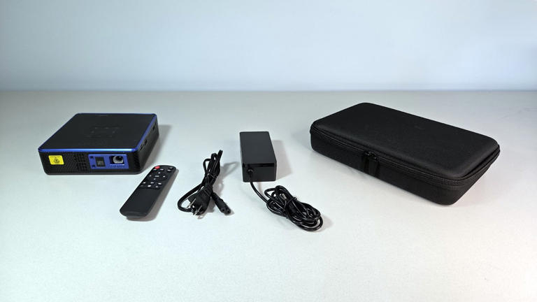 AAXA M8 Laser Projector