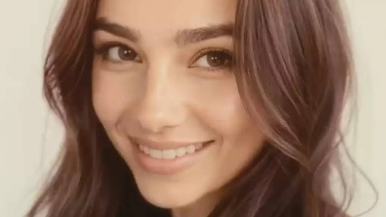 AI in films? Emily Blunt and others call out artificial actress Tilly ...