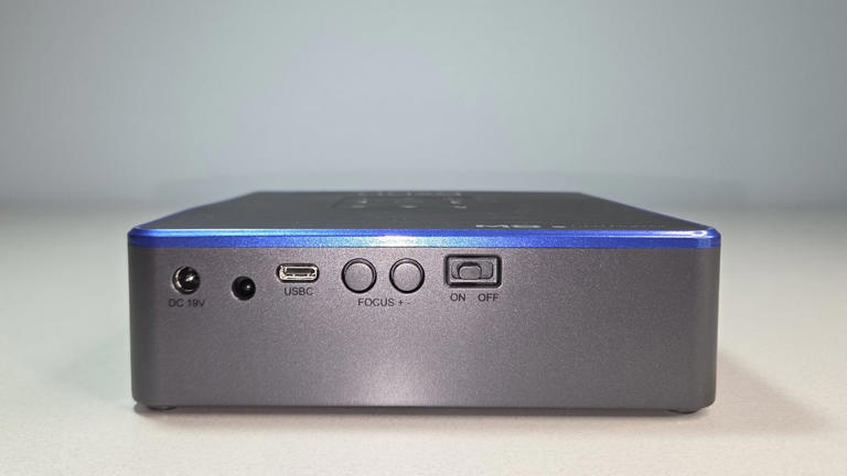 AAXA M8 Laser Projector