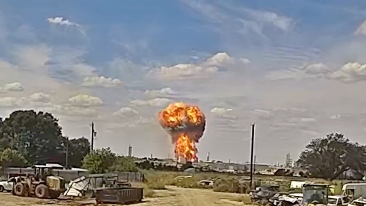 Watch: Massive explosion rocks Firefly's rocket test, booster destroyed