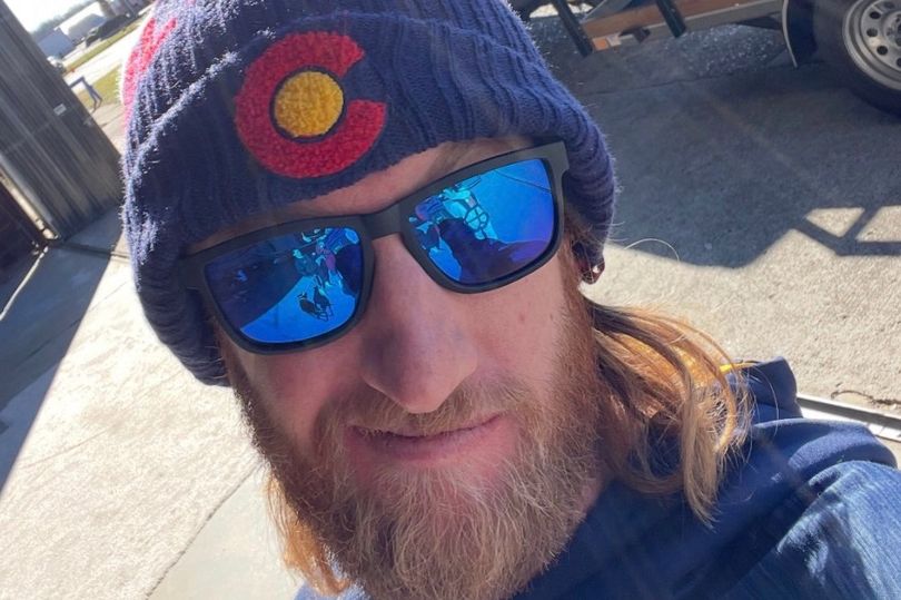 Skydiving instructor plunges to death without parachute during student ...