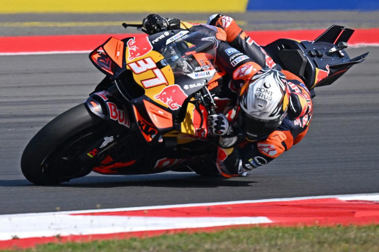 What is behind Acosta's improvement in MotoGP sophomore campaign?