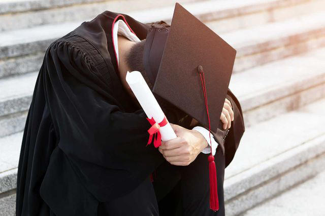 Parents Attend Daughter's Wedding Instead of Son's High School ...