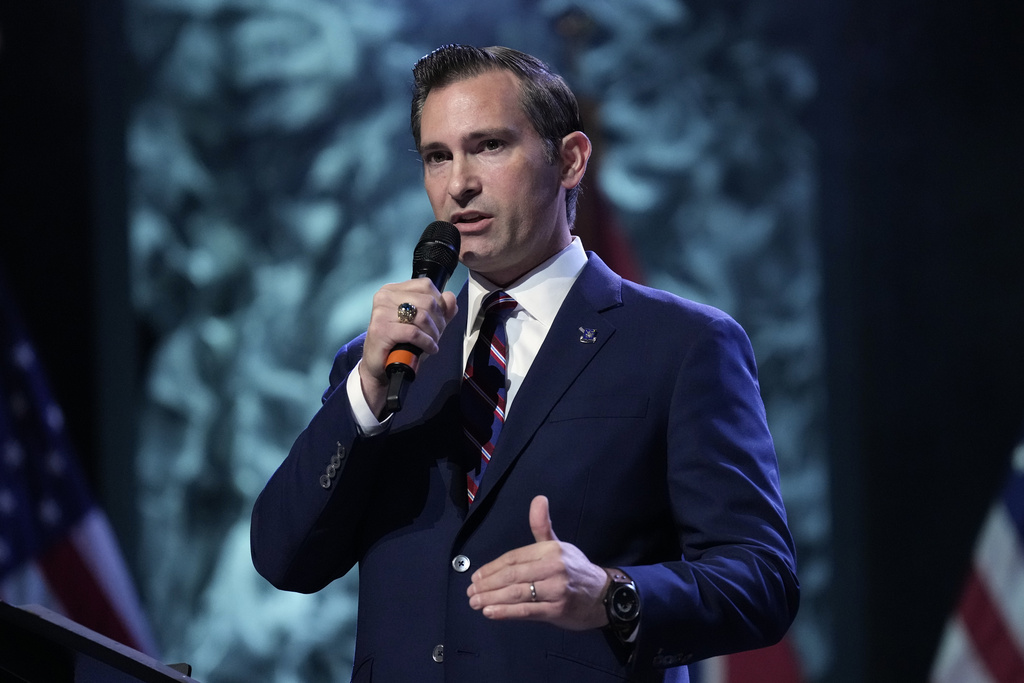 Matt Van Epps wins GOP nomination to replace Mark Green in Congress