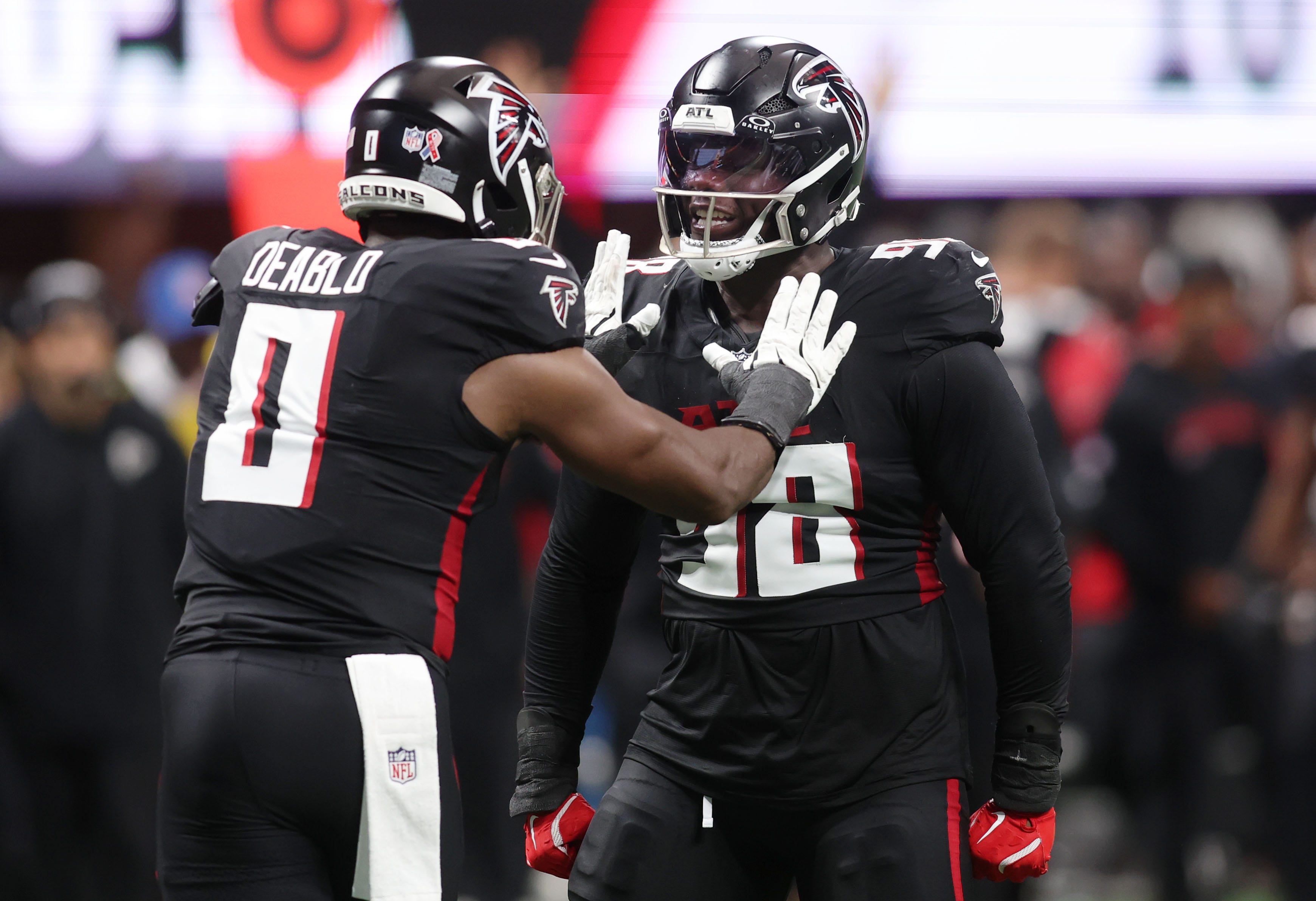 Falcons starting lineups for Week 6 with player grades