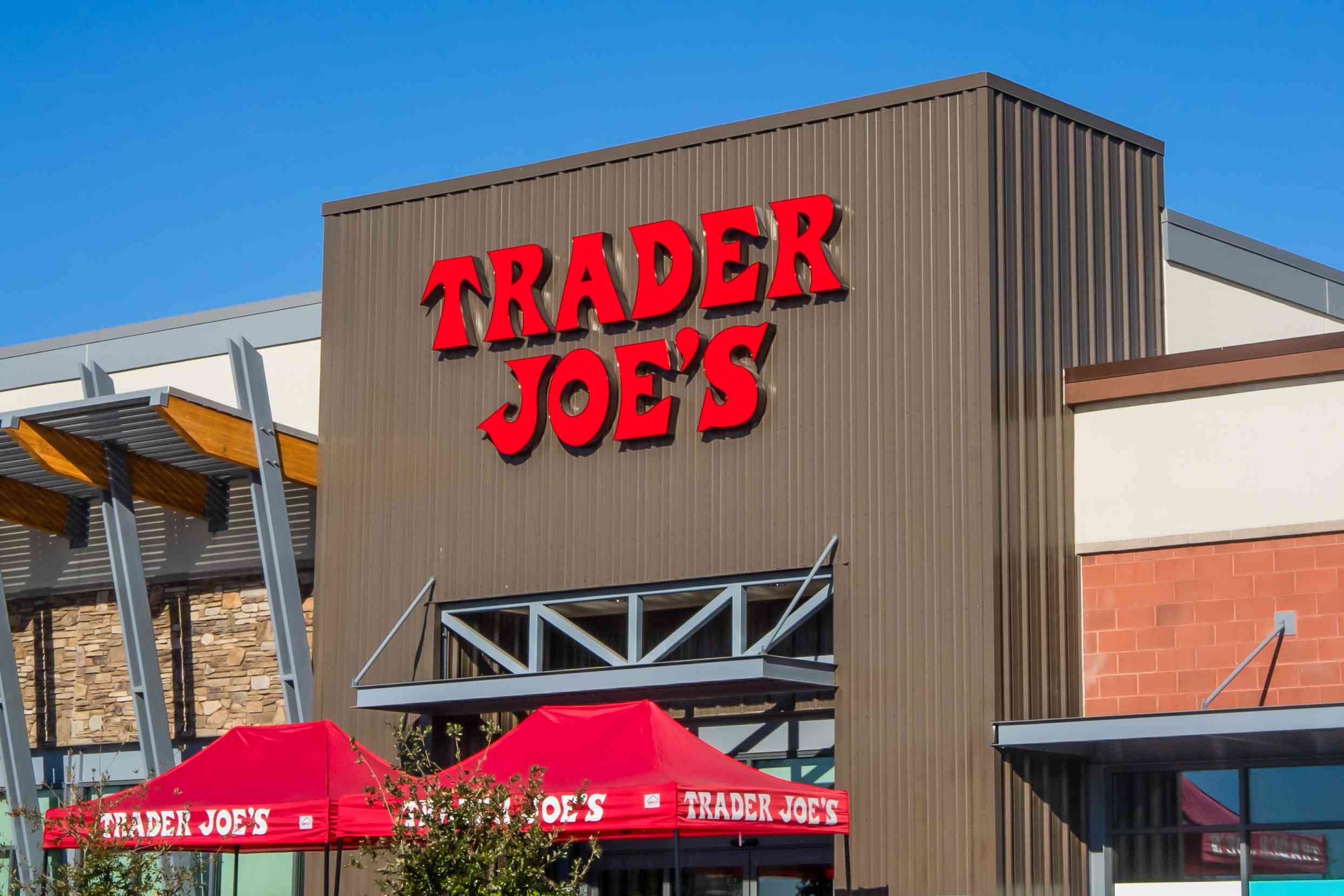 The Apples I Crave All Year Are Finally Back at Trader Joe's (They're ...