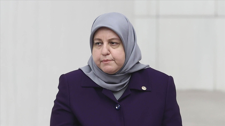 İsrail'in alıkoyduğu aktivist Sümeyye Sena Polat'tan annesine "İyiyim" mesajı