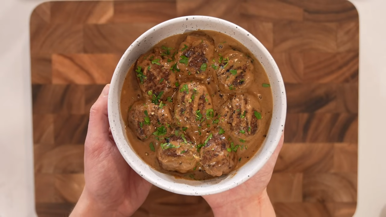 How to Make the Ultimate Swedish Meatballs at Home