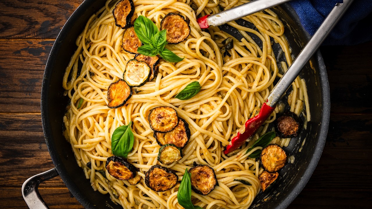 Spaghetti alla Nerano - Creamy, Cheesy, Zucchini Magic