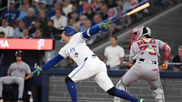 Two Blue Jays Stars Named Finalists for MLB's Hank Aaron Award