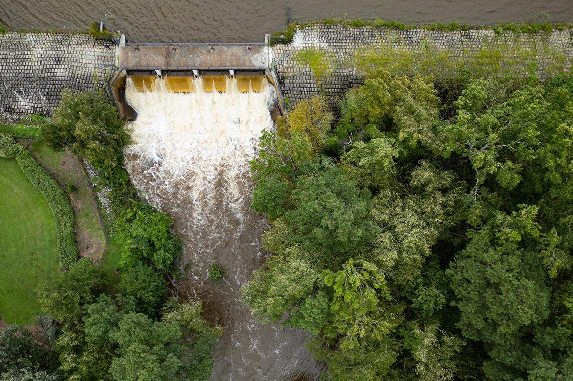 A decade after deadly floods, Midlands dams are still in bad shape