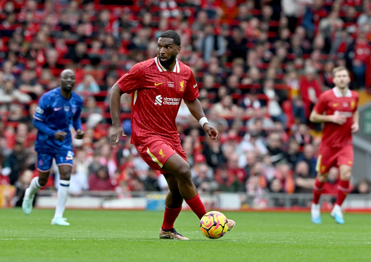 Who is playing for Liverpool Legends vs Chelsea Legends today ...
