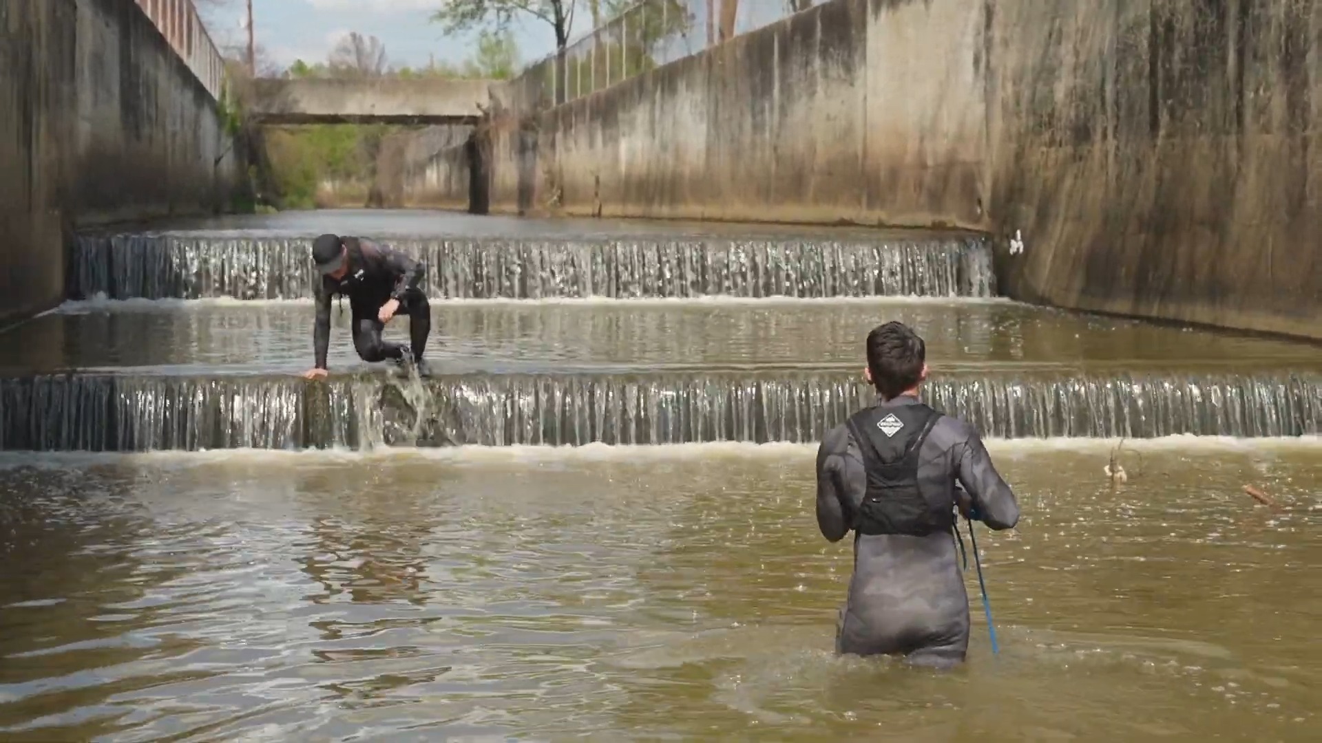 Searching a Shallow Canal for Murder Weapons