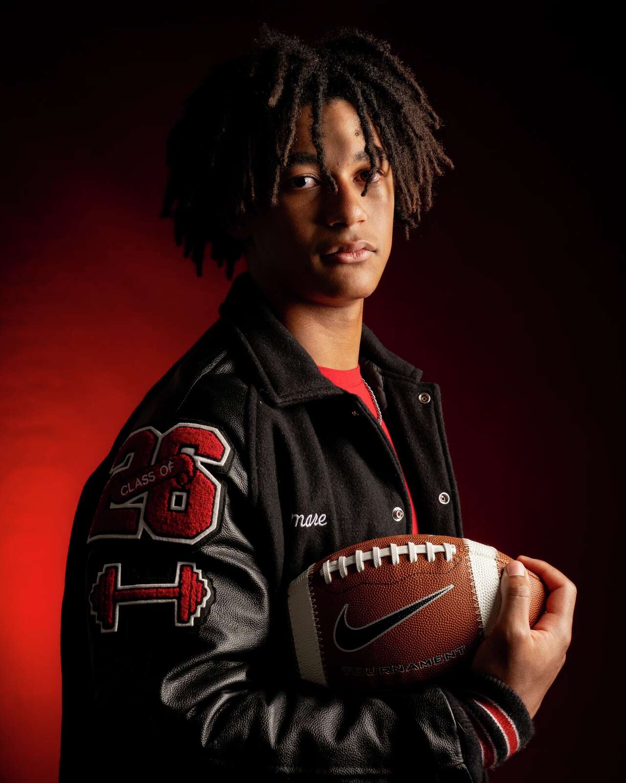 Faces off the field: Meet Amare Jordan, Vista Ridge linebacker