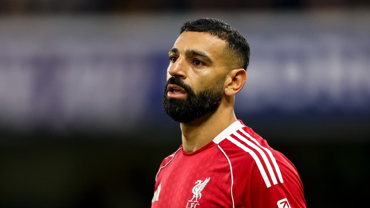“You’re a disgrace” – Elmohamady defends Salah and tears into Carragher ...