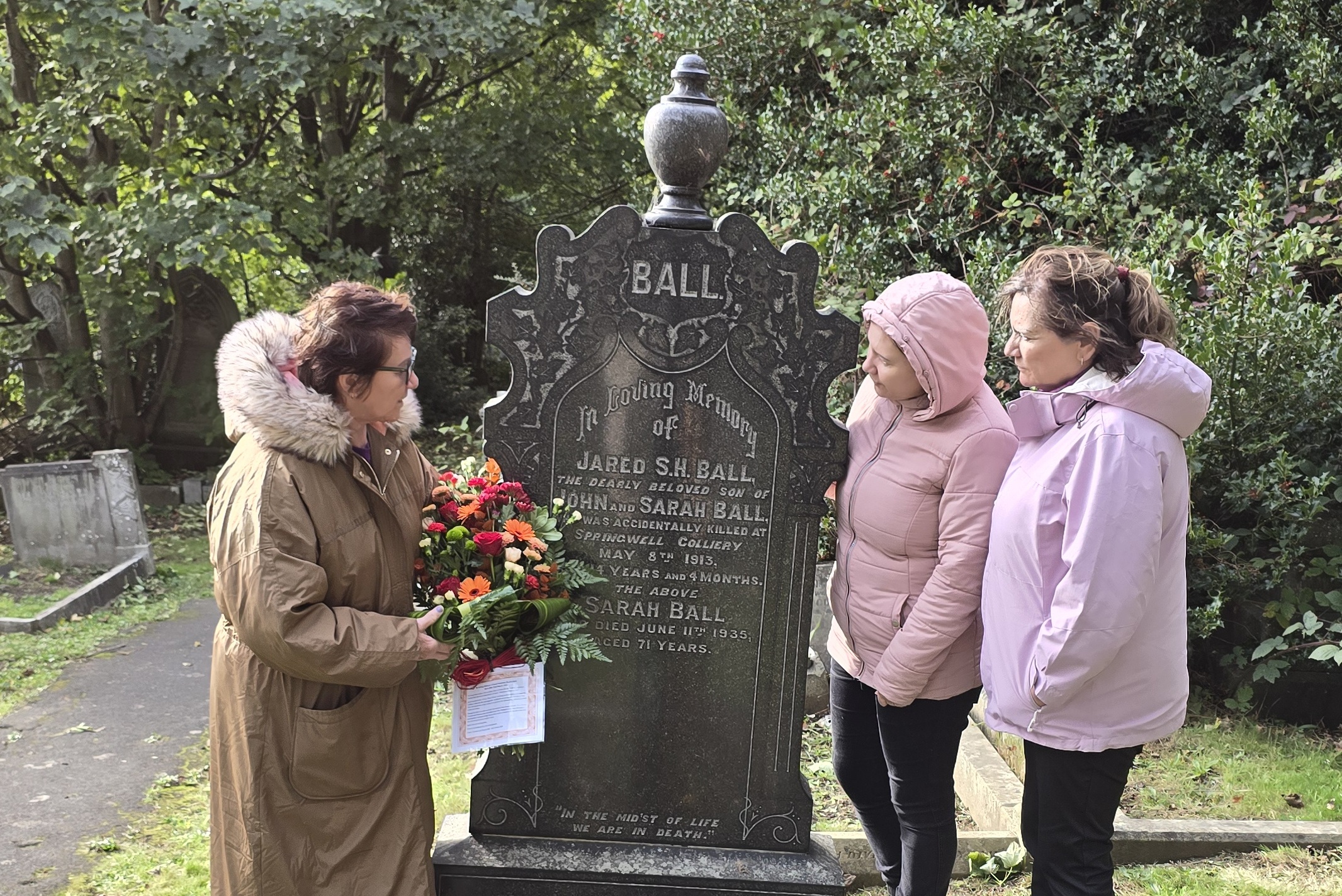 'His memory crossed oceans' - relatives tribute to a 14-year-old pony ...