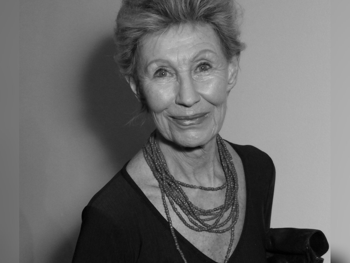 Austrian Actress Lotte Ledl Dies at 95