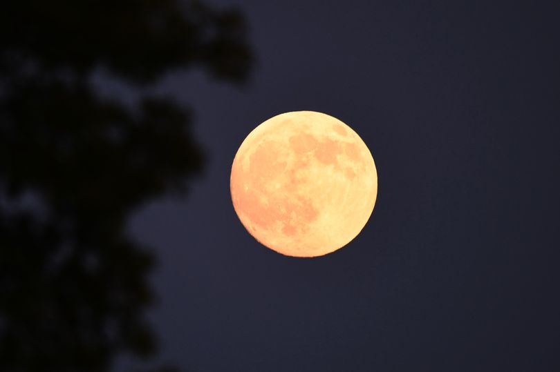 Exact time to see October's rare 'supermoon' in UK this evening