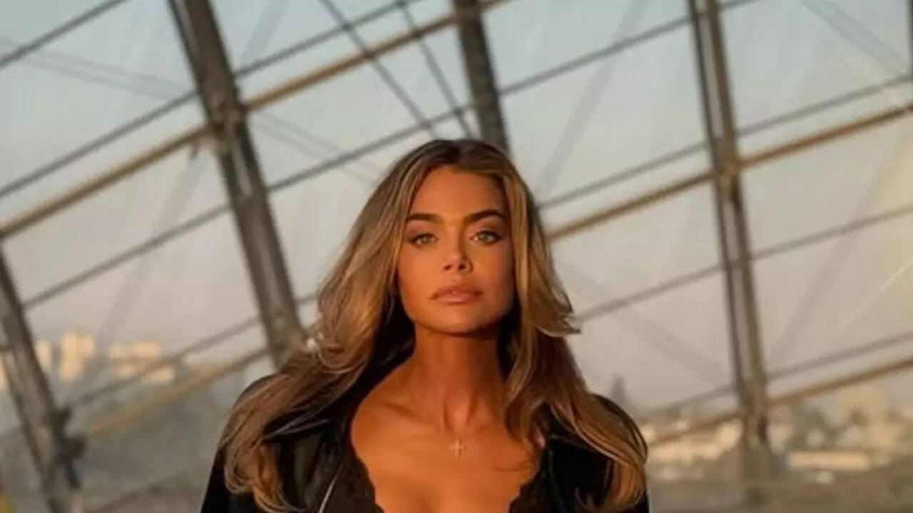 Denise Richards requests a restraining order against Aaron Phypher; The ...