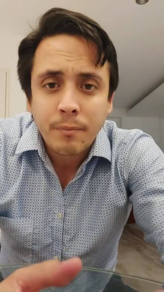 De verdad intento ser simpático, pero no me sale #literatura #histor