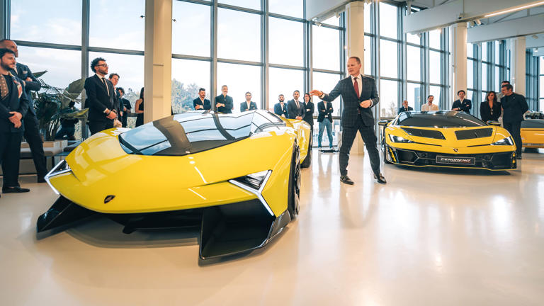 Surprise! This is the new Lamborghini Manifesto concept