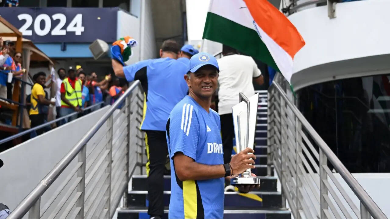 Anvay Dravid: राहुल द्रविड़ के छोटे बेटे अन्वय की बड़ी छलांग, बने इस ...