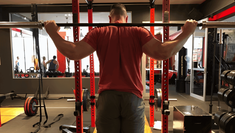 The Best Warm-Up for Shoulder Mobility Before Squats