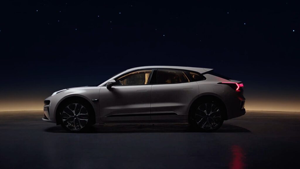 Cette voiture électrique se recharge en 7 minutes et atteint presque 1 ...