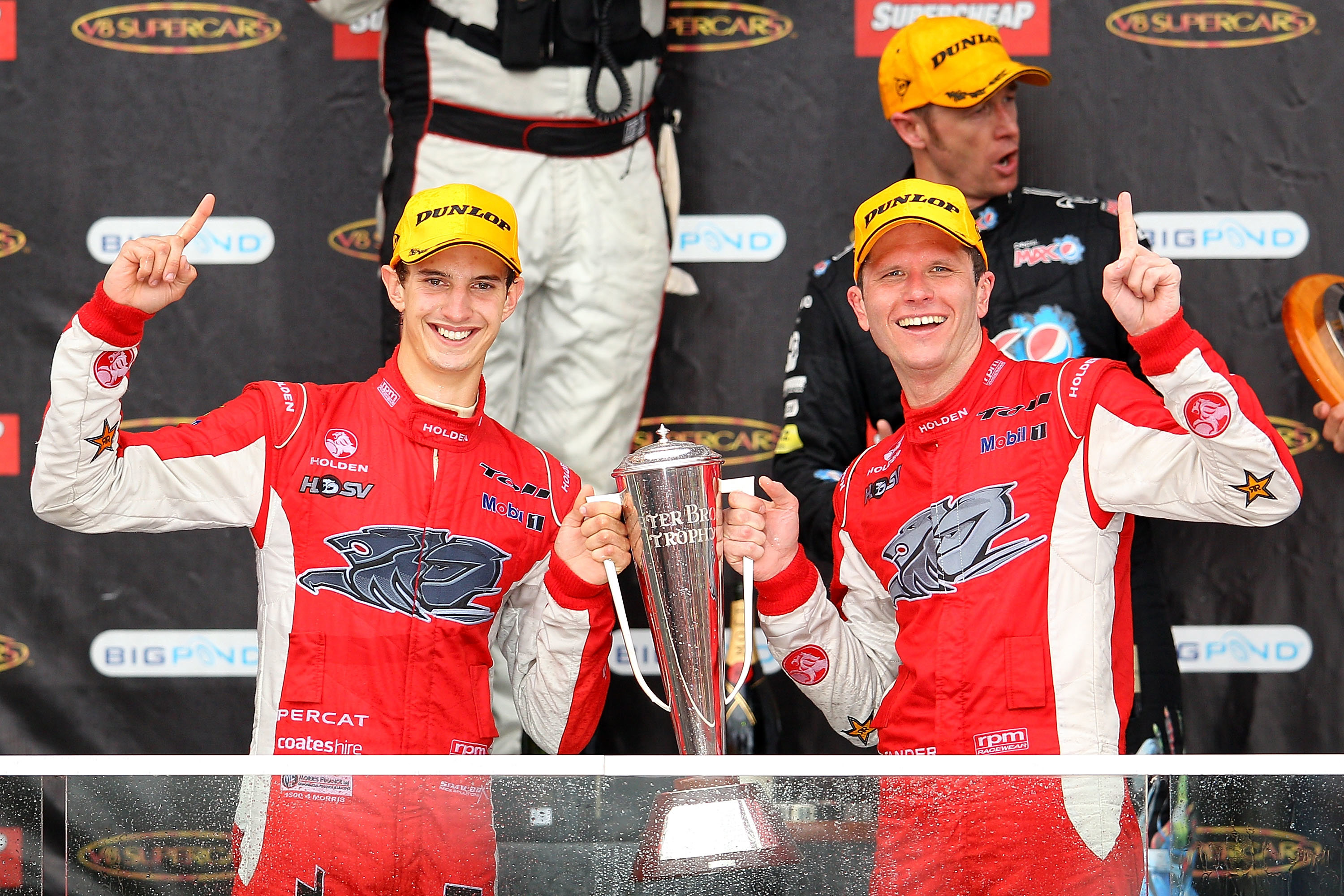Whincup calls it quits to give team 'best chance of success'