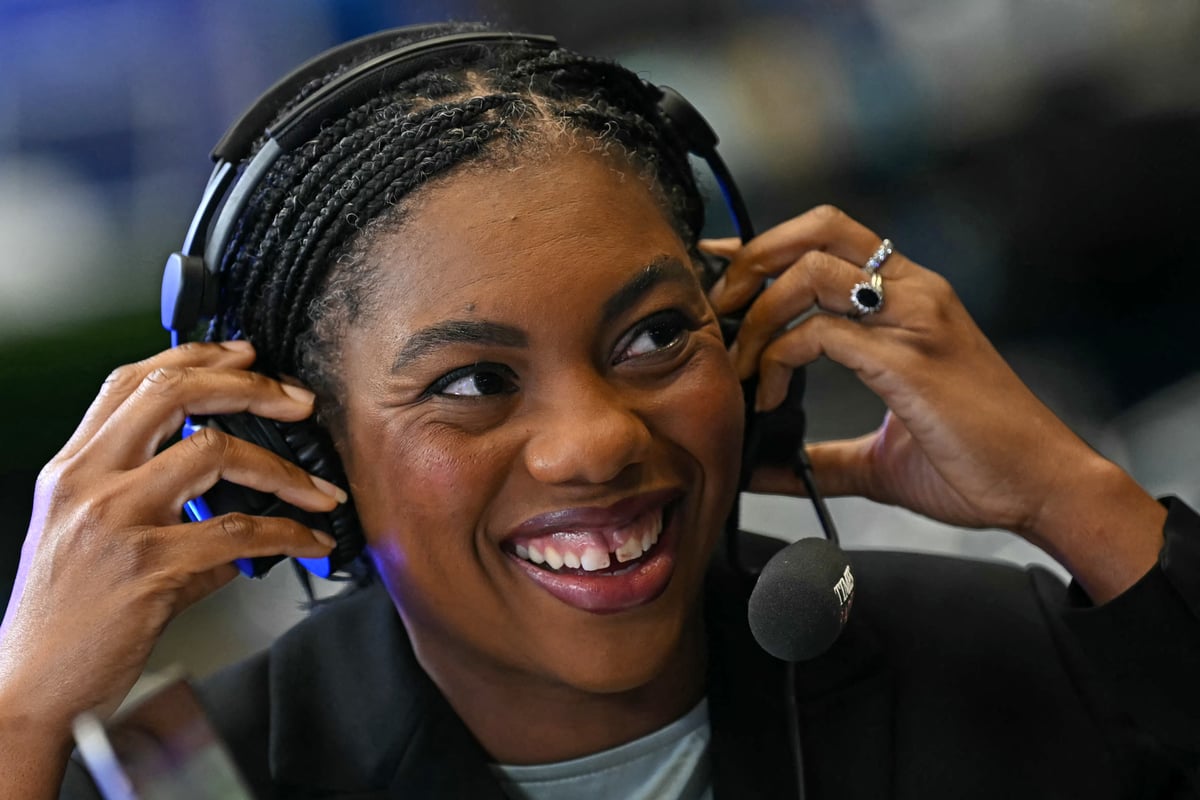 Watch: Kemi Badenoch sings Sweet Caroline in cringe video as Tory leader dismisses 'flat' Tory ...