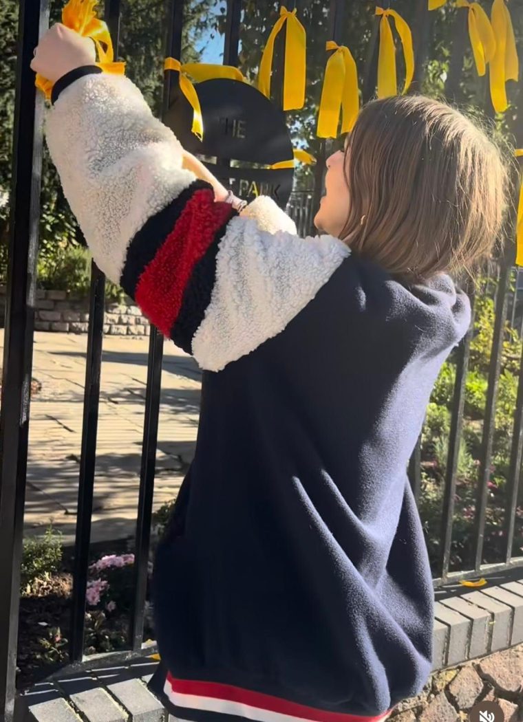 Anger as woman filmed cutting ribbons from London Israeli hostage memorial